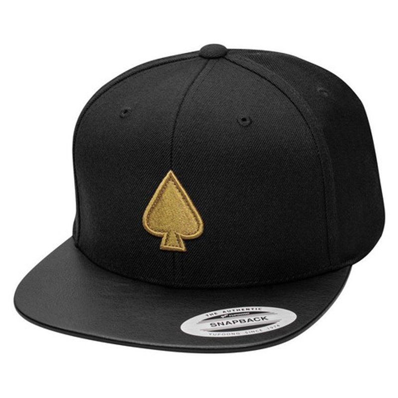 BONE STRAPBACK FITAO GOLDEN CORE 2 MCD PRETO | Nativo Exclusive